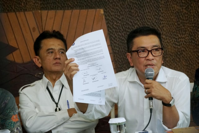 Helmy Yahya Resmi Gugat Pemberhentiannya sebagai Dirut TVRI ke PTUN ... Helmy Yahya Resmi Gugat Pemberhentiannya sebagai Dirut TVRI ke PTUN ...