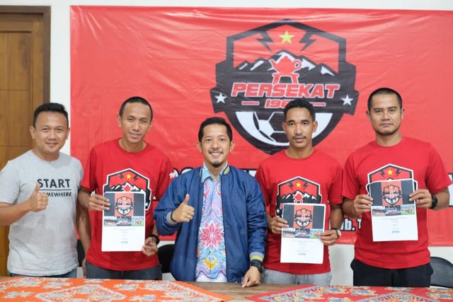 Muhammad Roby hingga Rivaldo Lestaluhu Resmi Gabung dengan Persekat ...