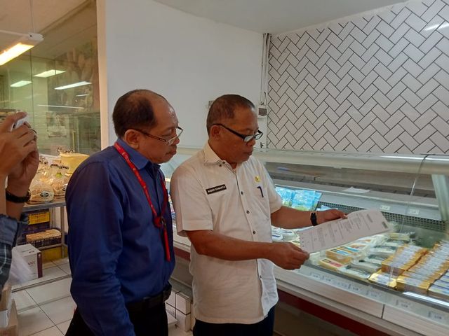 Sidak Pangan, Ditemukan Seekor Tikus di Mal Chandra Tanjung Karang ...