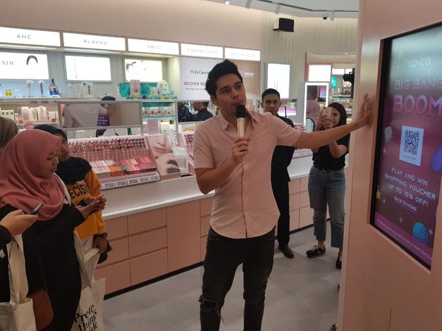 Sociolla Resmi Buka Gerai Offline Pertama di Surabaya | kumparan.com