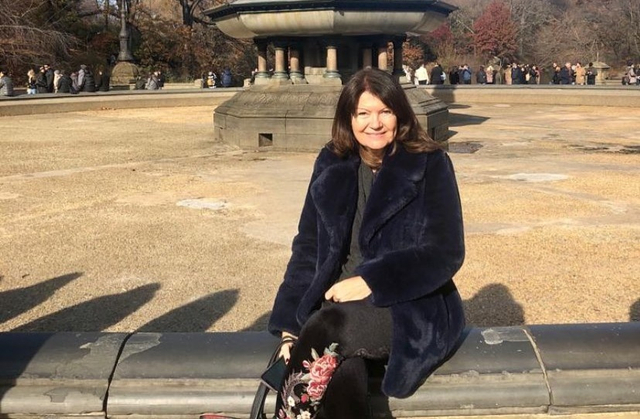 Mengenal Debbie Frank, Ahli Zodiak Mendiang Putri Diana | kumparan.com