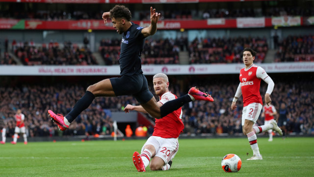 Arsenal 3-2 Everton: Shkodran Mustafi Juga Layak Dapat Pujian ...