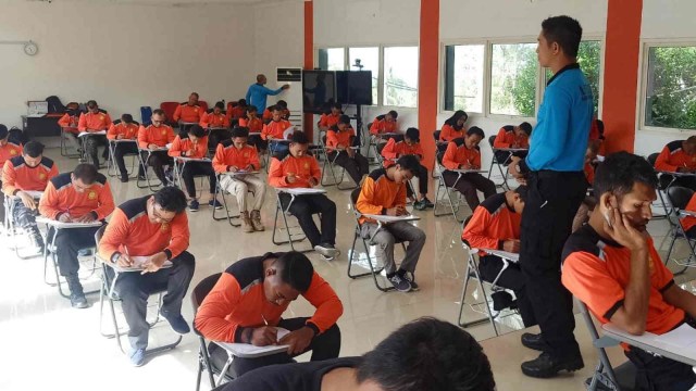 Basarnas Ternate Perkuat Potensi SAR lewat Uji Kompetensi | kumparan.com Basarnas Ternate Perkuat Potensi SAR lewat Uji Kompetensi | kumparan.com