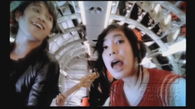 Potret Prisa Rianzi, Gitaris Cewek di Lagu Kau Curi Lagi Milik J-Rocks ...