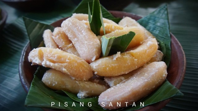 Foto: Kuliner Khas Maluku Utara di Festival Kampung Nelayan Tomalou ...