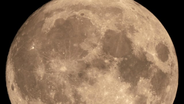 Penemuan Bulan Baru Bagi Bumi | kumparan.com