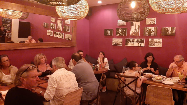 Kuliner Bali: Froggy Chicken Enak hingga Salad Topping Hati Ayam di Rev ...