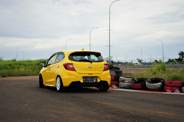Honda Brio Racing Look ala JDM: Referensi Dongkrak Tampang Varian ...