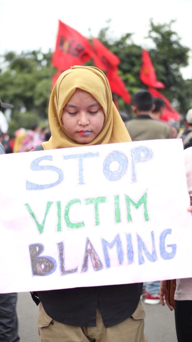 Untuk Perempuan yang Melawan | kumparan.com