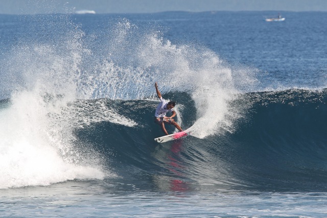 Krui Pro 2020, Event Selancar Kelas Dua Dunia di Lampung Ditunda Akibat Corona | kumparan.com