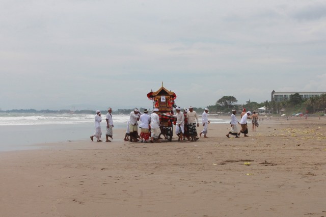 Rangkaian Acara Hari Raya Nyepi yang Jatuh pada 25 Maret | kumparan.com