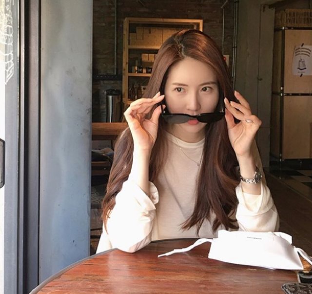 Pujian YouTuber asal Korea Usai Lihat Foto Al Ghazali: Mirip Park Bo ...