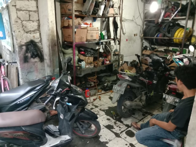 Kurangi Beban Ojol, Bengkel Kecil ini Gratiskan Jasa Servis Motor yang ...
