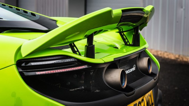 Mengenal Fitur Air Brake Spoiler yang Ada Pada McLaren MP4-12C ...