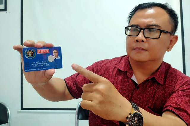 PWI Cirebon: Jurnalis Tak Perlu ID Card Khusus Selama PSBB | kumparan.com