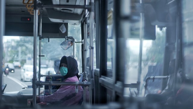 Foto: Antusias Warga Palembang Manfaatkan Layanan Teman Bus - kumparan.com