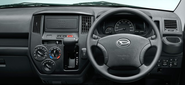 Daihatsu Rilis Gran Max Facelift, Dapat Fitur VSC dan Kontrol Traksi ...