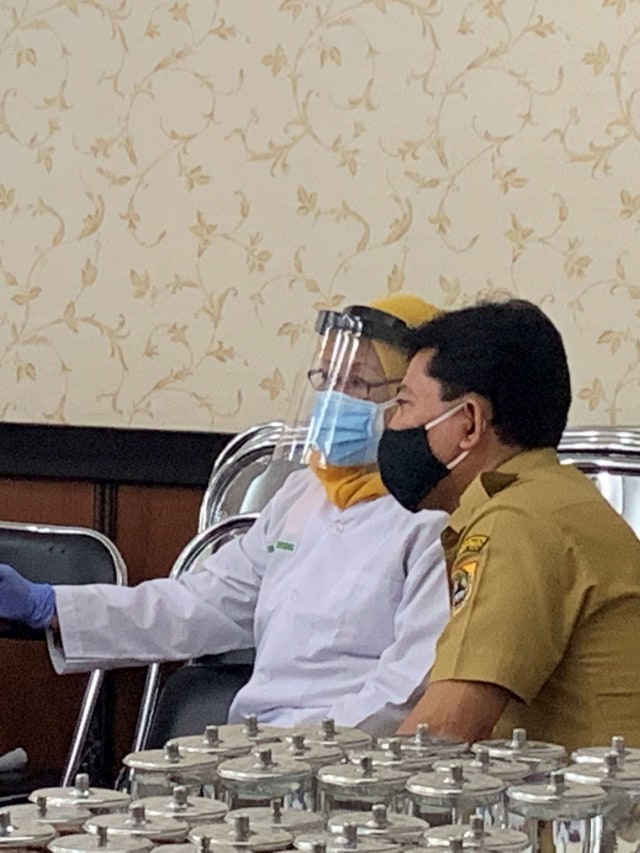 Wakil Ketua DPRD Jateng Wajibkan Pimpinan dan Anggota Komisi E Jalani ... Wakil Ketua DPRD Jateng Wajibkan Pimpinan dan Anggota Komisi E Jalani ...