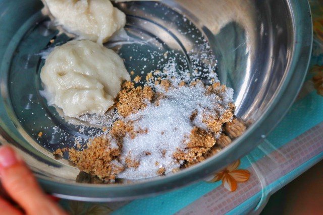 Resep Kaloci, Cemilan Street Food Khas Pontianak | kumparan.com
