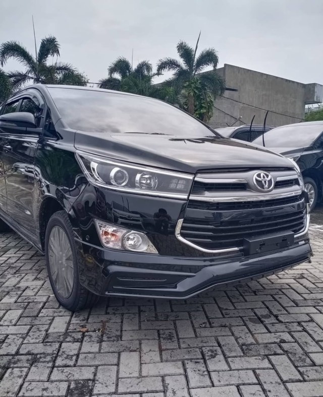 Tampilan Toyota Innova TRD Bocor, Begini Wujudnya | kumparan.com
