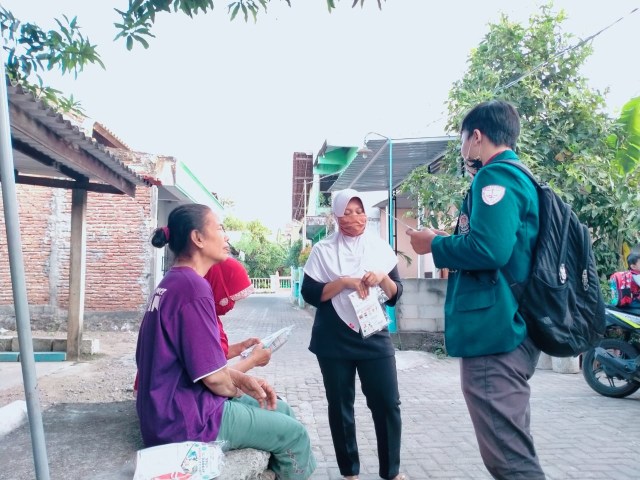 Bersama Masyarakat Lawan Corona: Mahasiswa KKN Undip Mengkampanyekan ...