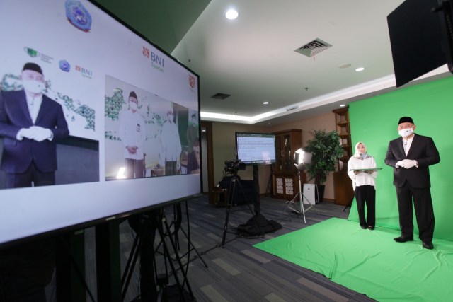 Sinergi BNI Syariah - GPM Agar Pesantren Antisipasi Penyebaran COVID-19 ... Sinergi BNI Syariah - GPM Agar Pesantren Antisipasi Penyebaran COVID-19 ...