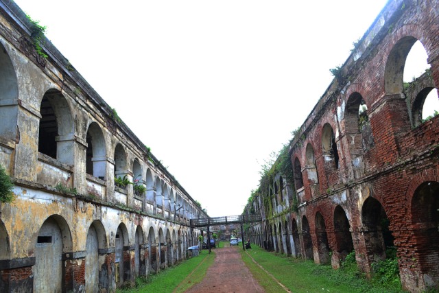 7 Benteng Peninggalan Belanda yang Jadi Tempat Wisata Instagramable ...