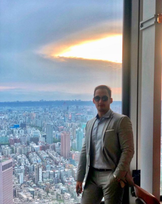 Profil Adriansyah Martin, Cowok yang Unggah Foto Ciuman dengan Nikita ...