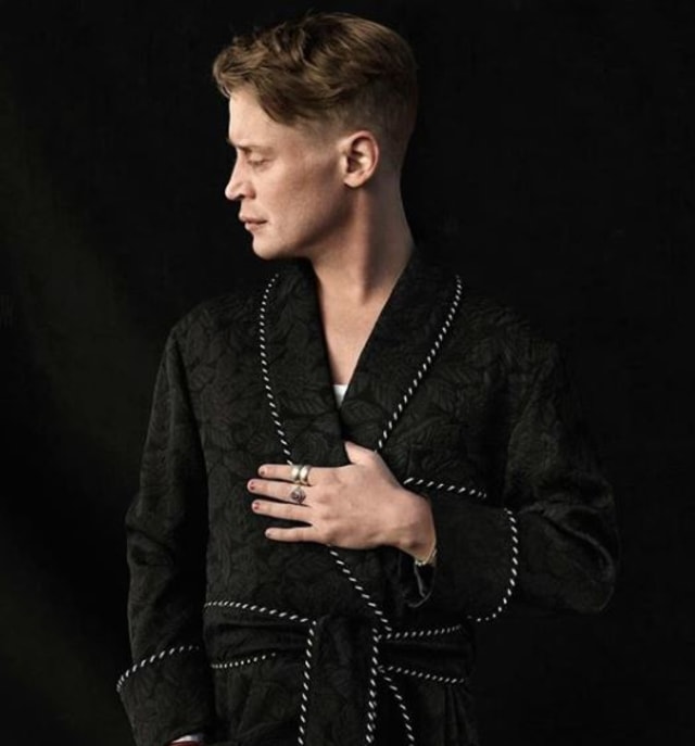 Genap Berusia 40 Tahun, 5 Potret Terbaru Macaulay Culkin Home Alone ...