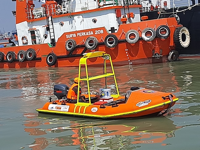 ITS Ciptakan i-Boat, Kapal Tanpa Awak Pertama di Indonesia | kumparan.com