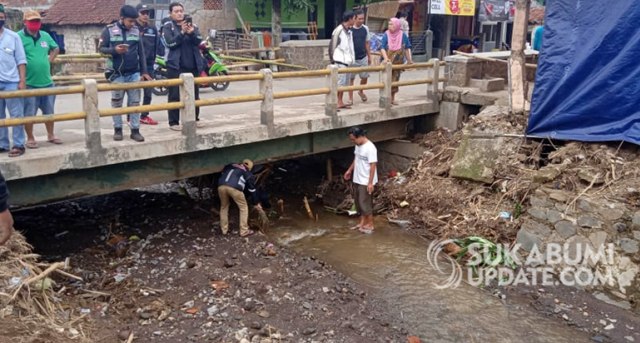 Air Sempat Naik Lagi, Warga Terdampak Banjir Bandang Sukabumi Bersihkan ...