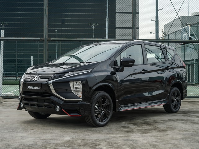 Foto: Lebih Sporty, Begini Wujud Mitsubishi Xpander Black Edition ...