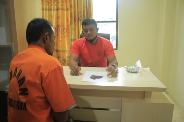 Polisi Tangkap Tiga Penambang Emas Ilegal di Nagan Raya, Aceh | kumparan.com