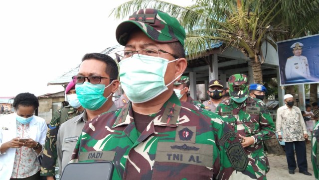 Koarmada 3 Berikan Bantuan 10 Mesin Pengolah Tepung Ikan Kepada Nelayan ...
