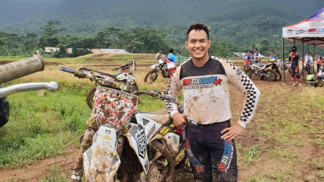 Mengenang Kiprah Doni Tata Pradita di Kejuaraan Dunia MotoGP | kumparan.com