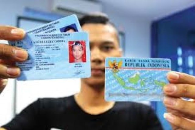 Cara Cek E-KTP Online, bisa lewat WhatsApp | kumparan.com