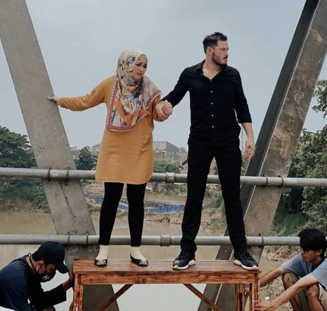 Citra Kirana Bagikan Momen Syuting Terakhir Sinetronnya | kumparan.com Citra Kirana Bagikan Momen Syuting Terakhir Sinetronnya | kumparan.com