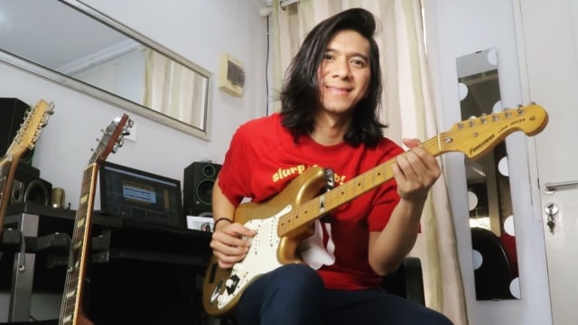 Gitaris J-Rocks, Sony Ismail, Positif COVID-19 | kumparan.com