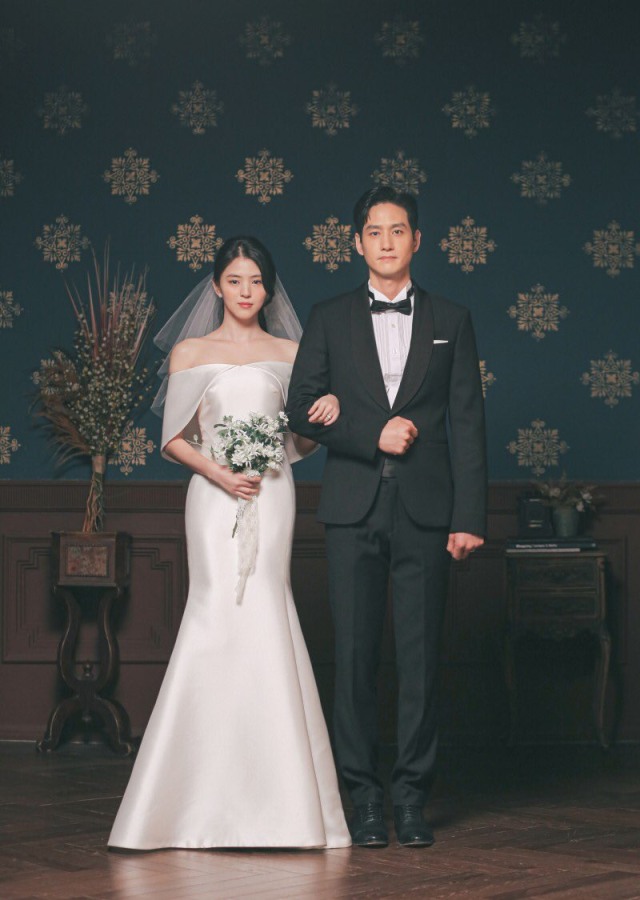 Deretan Foto Nikah Pasangan Drama Korea Tahun 2020 yang Bisa Jadi ...