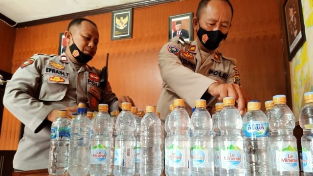 Penyelundupan Puluhan Botol Miras Cap Tikus ke Kalimantan Utara ...