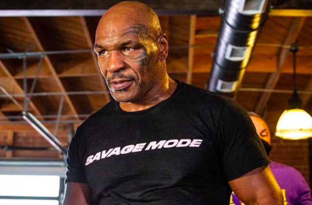 Anak Muda Ini Dipuji Mike Tyson Sebagai Petinju Terbaik di Dunia ...