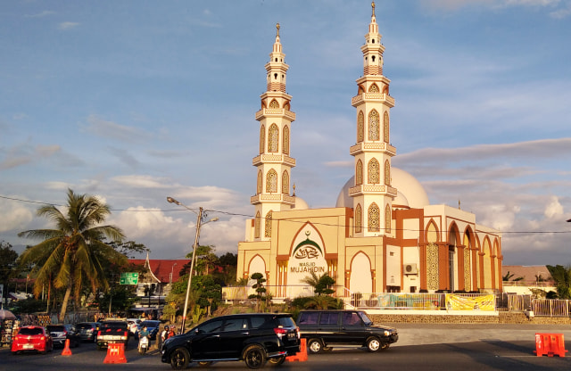 Foto: Melihat 5 Masjid Nan Indah di Padang | kumparan.com