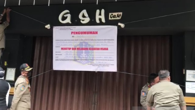 Satpol PP DKI Tutup Permanen Bar Geisha di Cengkareng yang Langgar PSBB ... Satpol PP DKI Tutup Permanen Bar Geisha di Cengkareng yang Langgar PSBB ...
