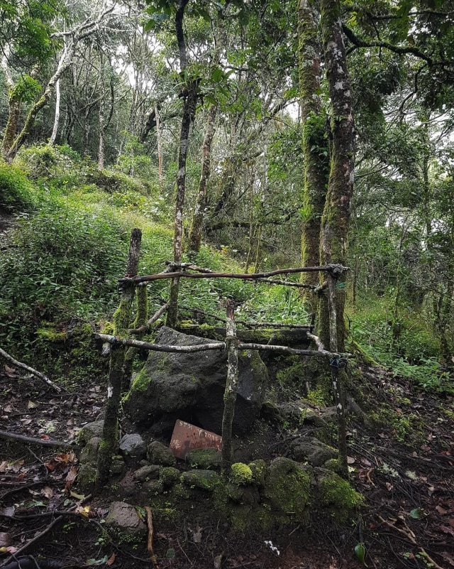 Legenda Batu Lingga Gunung Ciremai yang Sempat Disinggahi Sunan Gunung ...