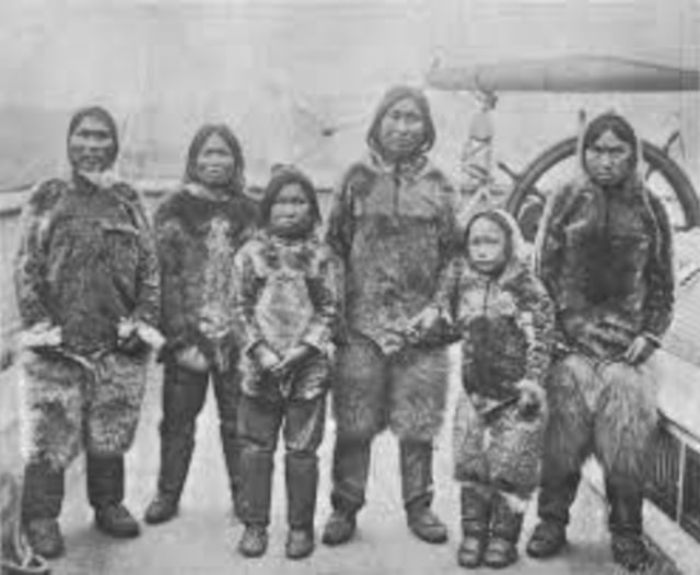 Minik Wallace, Bocah yang Menyaksikan Jasad Ayahnya Dipajang di Museum ...