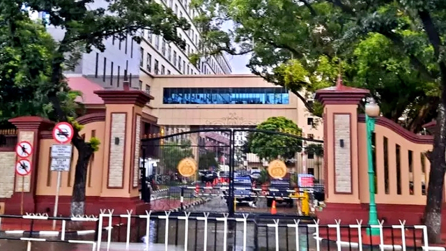 Mabes Polri Diserang, Rumah Dinas Kapolri Dijaga Ketat | kumparan.com