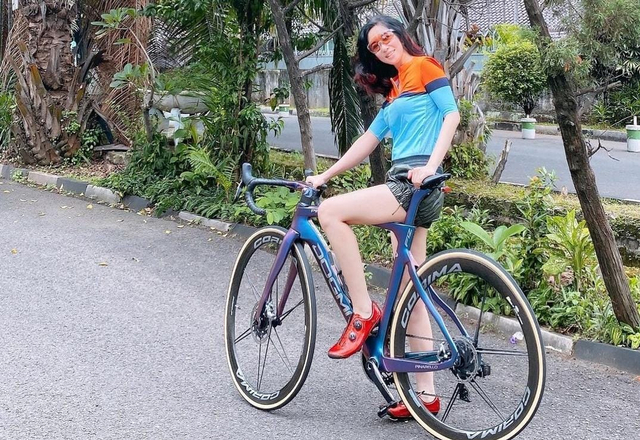 Tak Banyak Yang Tahu 5 Artis Ini Ternyata Juga Berprofesi Sebagai