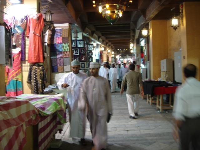 Mutrah Souq, Pasar Tradisional Tertua di Semenanjung Arab | kumparan.com