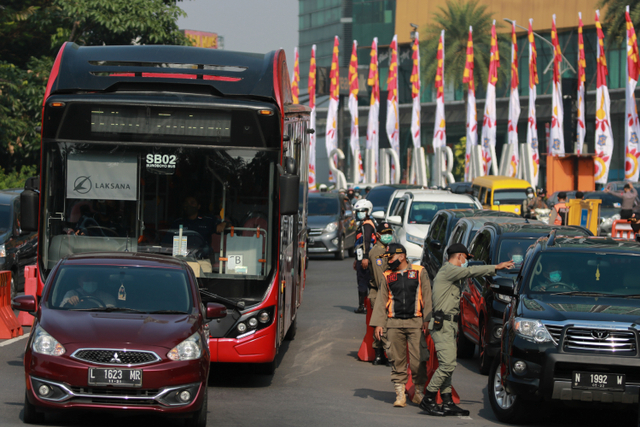 Pemprov Jatim Gelar Mudik Gratis ke 15 Kota, Ini Syaratnya | kumparan.com