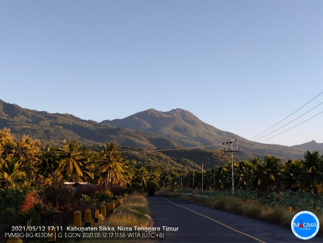 Struktur Geologi Gunung Api Egon: Pemersatu Pulau Flores | kumparan.com